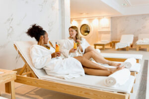 Hotel activities: Ideas list of fun things to do | Little Hotelier